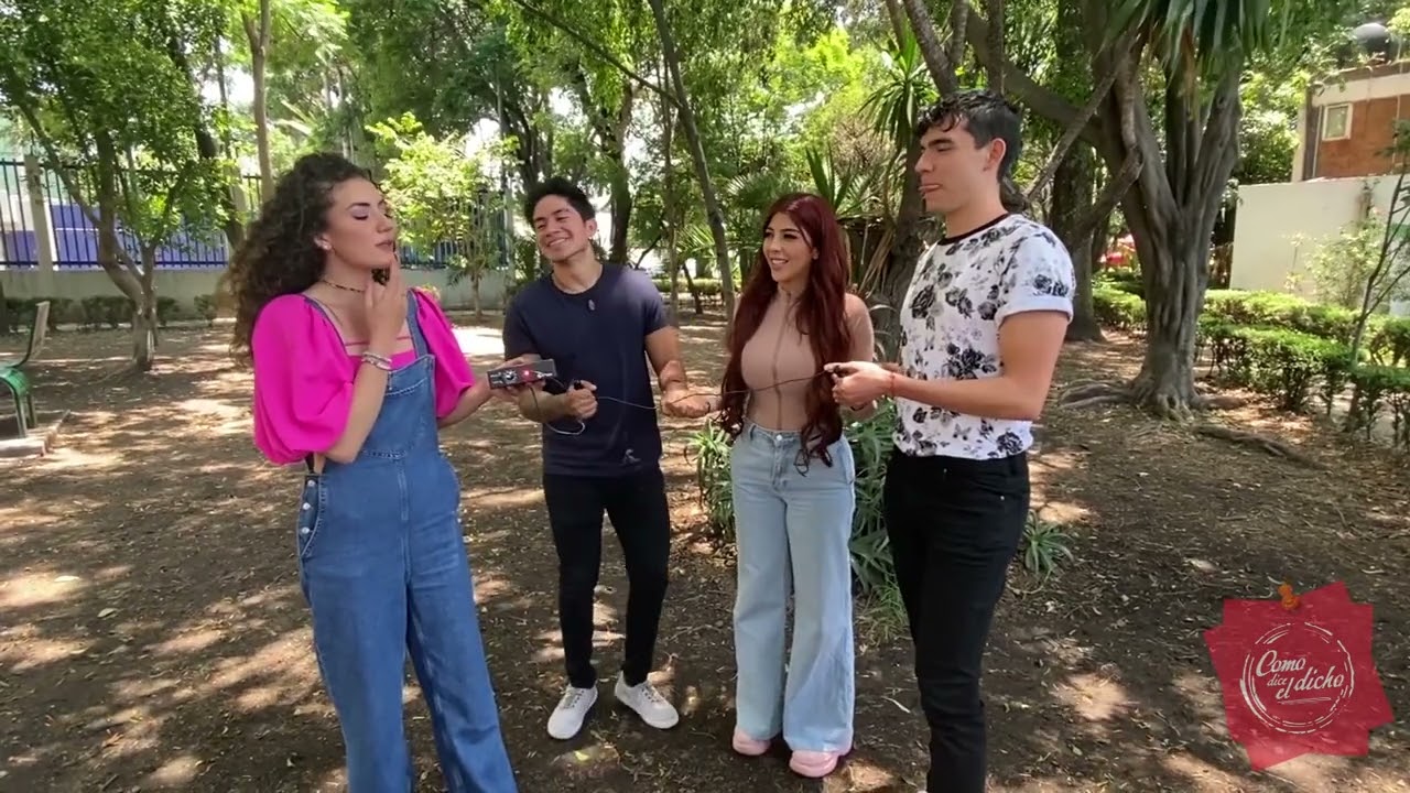 DE MIRAME Y NO ME TOQUES CON JUAN BERNARDO FLORES, FRIDA URBINA, EMILIO ...