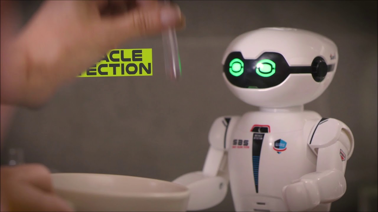 Toyworld NZ - Silverlit Robotics - YouTube