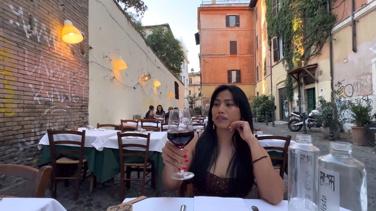 Experience Italian Vespa I broom vroom riding around in Rome I We Rent ...