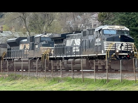 NS 4234&1166 Northfolk Southern Locomotive AC44C6M - YouTube