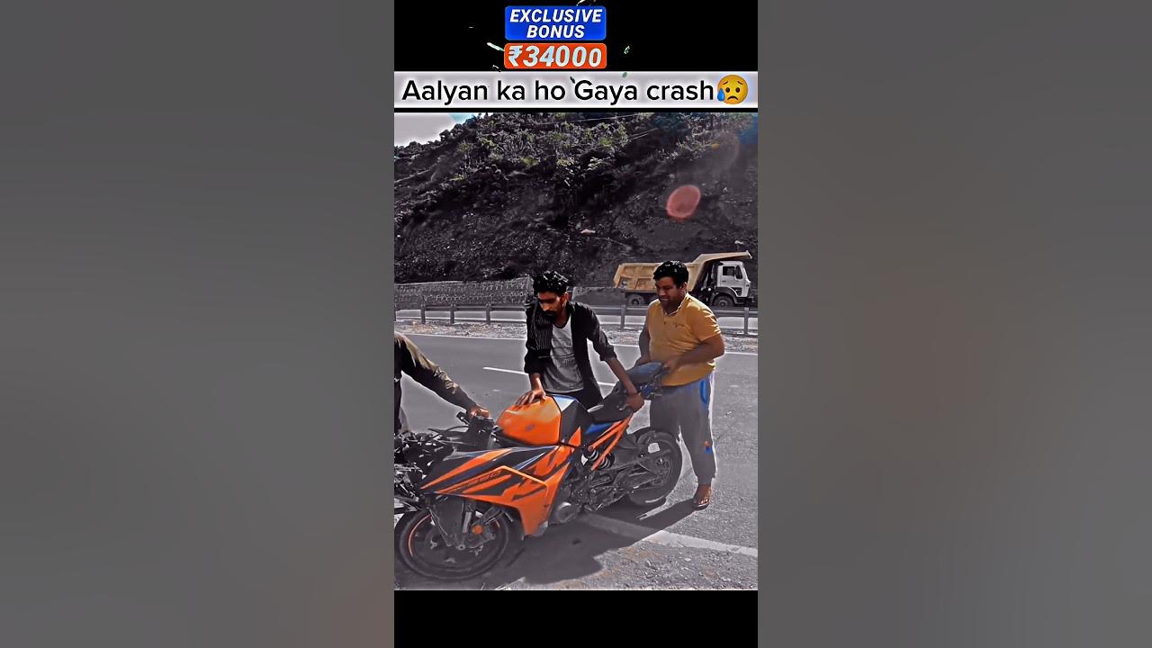 Aalyan ka ho Gaya crash 😥 @aalyanvlogs1299 #shorts #viral #ktmbike #crash#sad#accident#ktmrc390 ...
