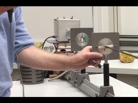 ** Polarisation von Transversalwellen, mechanisch und Licht - YouTube