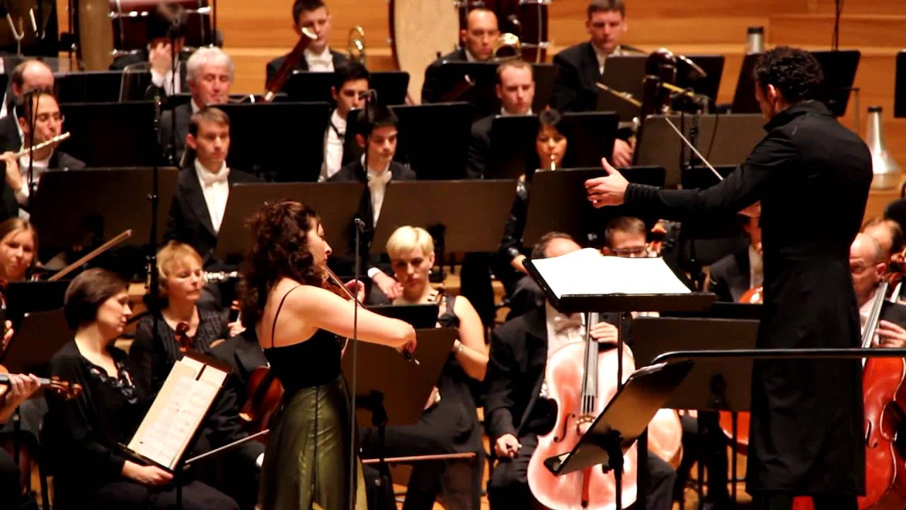 Alissa Margulis - Alban Berg : Violin concert " Dem Andenken eines ...