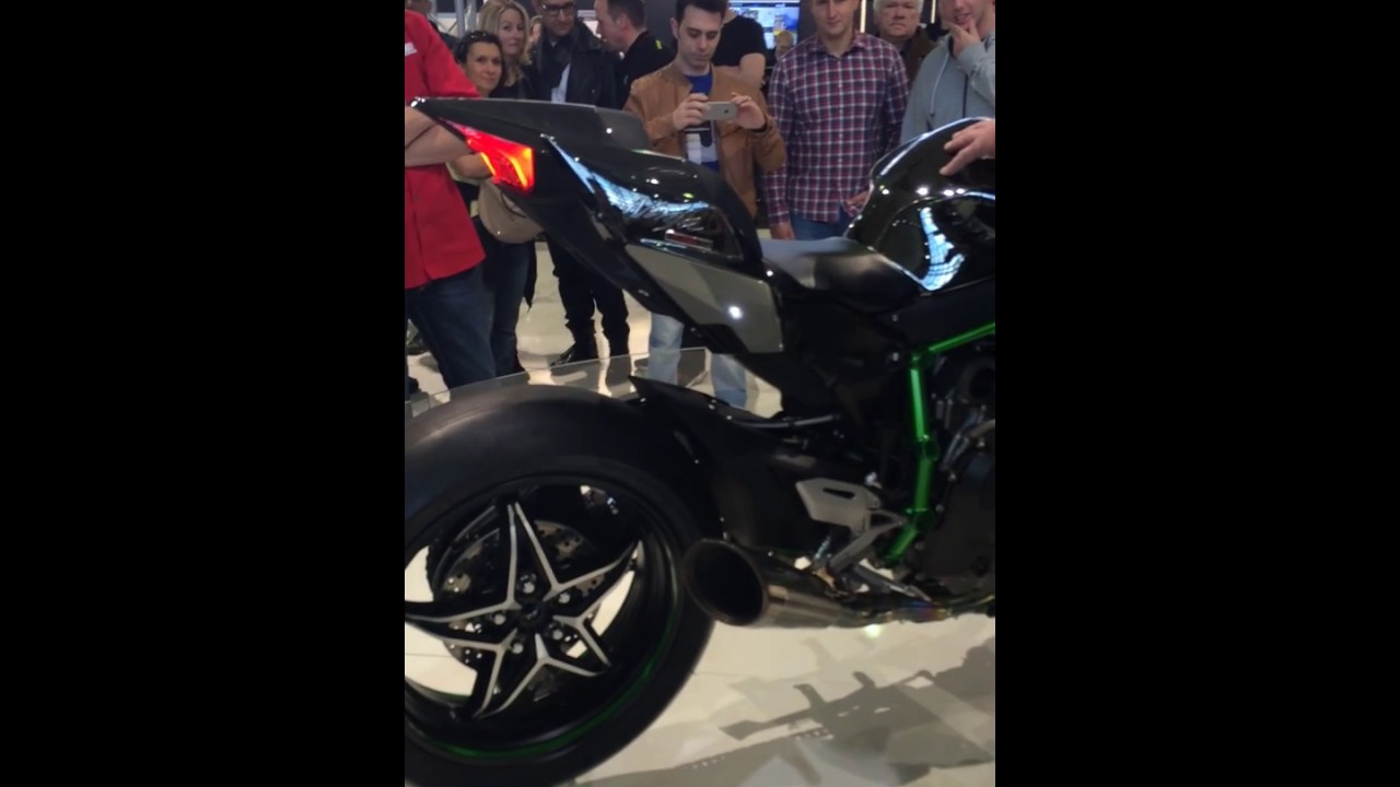 Really nice Kawasaki H2R Sound (Premiere) - YouTube