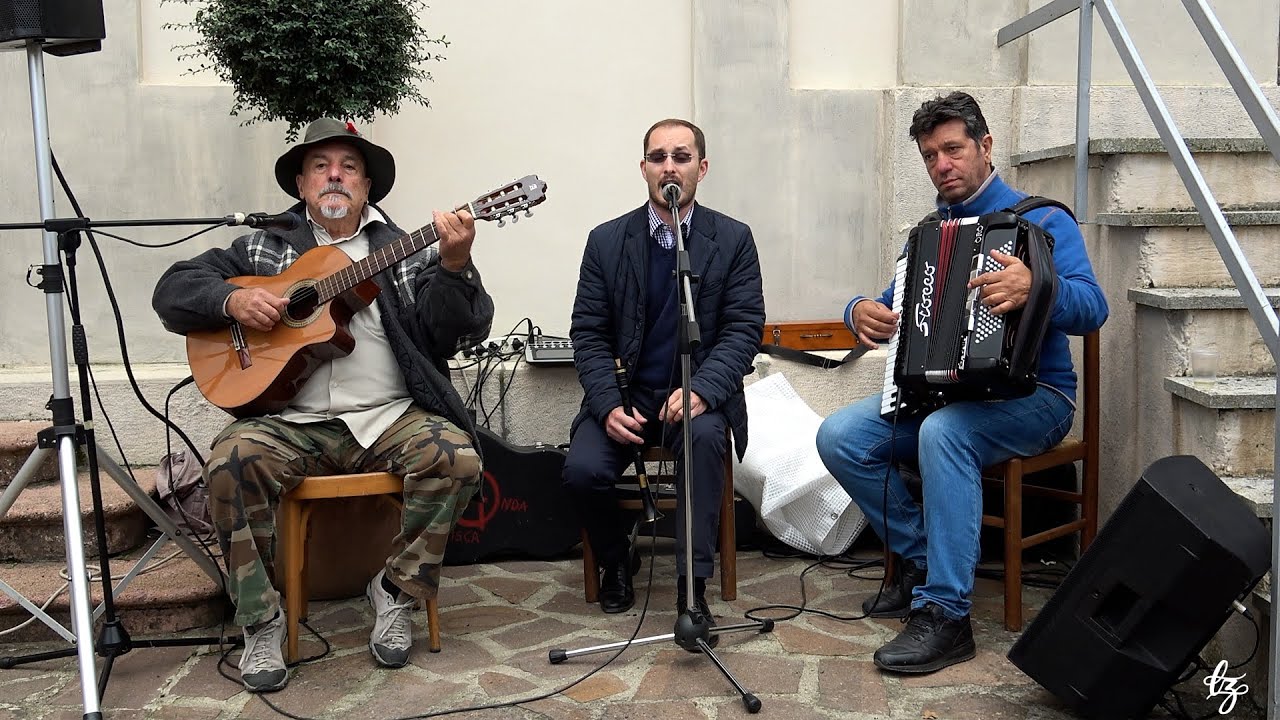 GRUPPO MUSICALE STATALE 45 - "Bionda bella bionda" - Valzer - YouTube