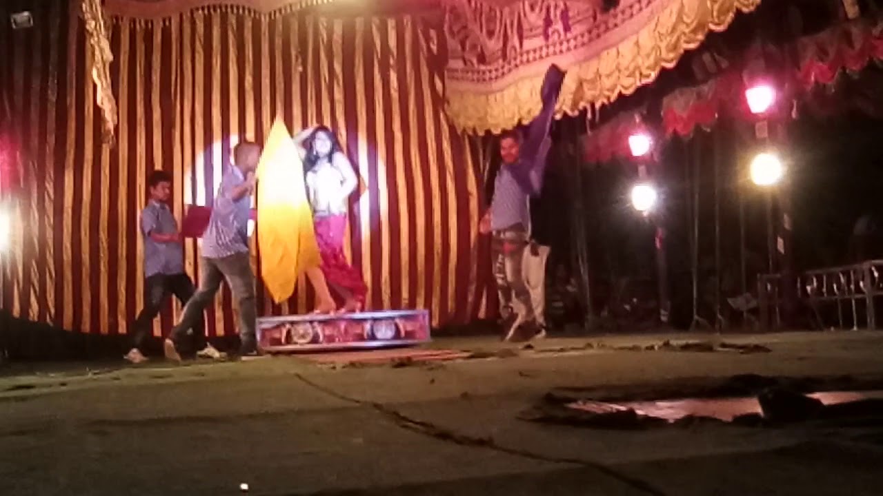 It's is a hot melody dance - YouTube