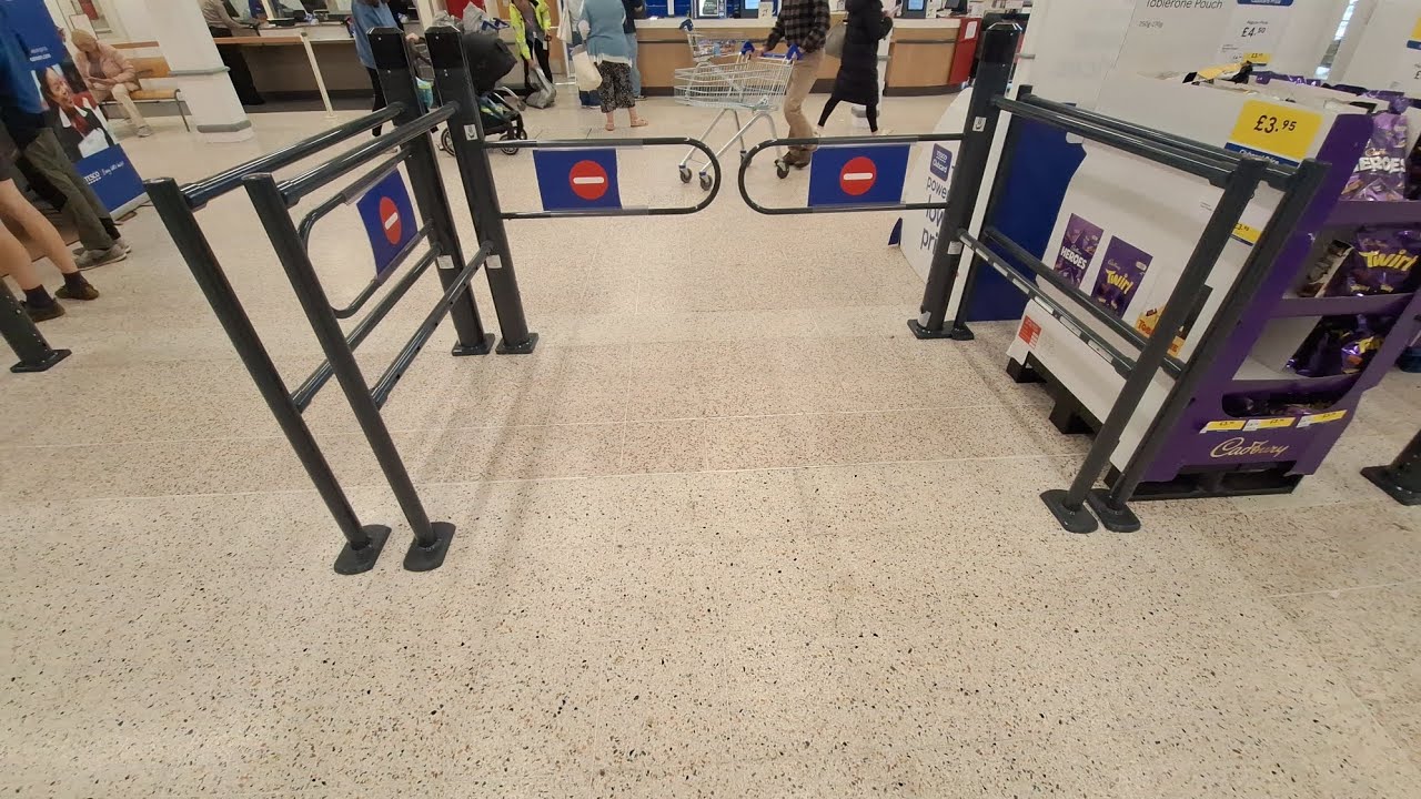 Automatic Swing Barriers/Gates @ Tesco Extra, Inshes Retail Park ...