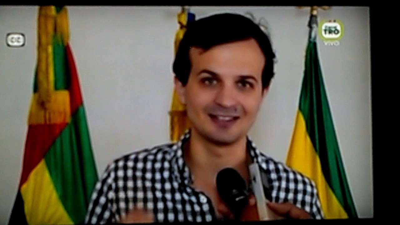 ¡RUBY MORALES MATONEADA POR RODOLFO HERNANDEZ! - YouTube