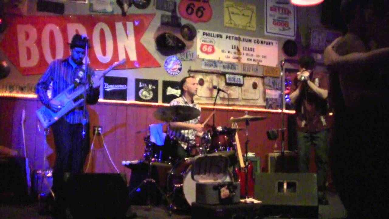 Nathan James trio- Blues Headache - YouTube