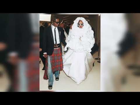 full view of Rihanna dress at just ended #metgalagacha2023