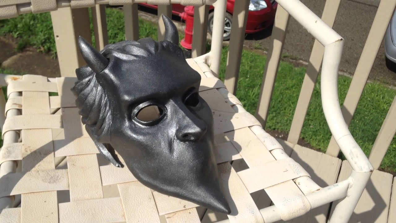Nameless Ghoul 'Meliora' Mask - YouTube
