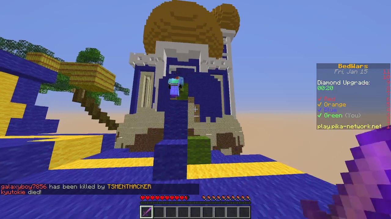 i used auto clicker in BedWars - YouTube