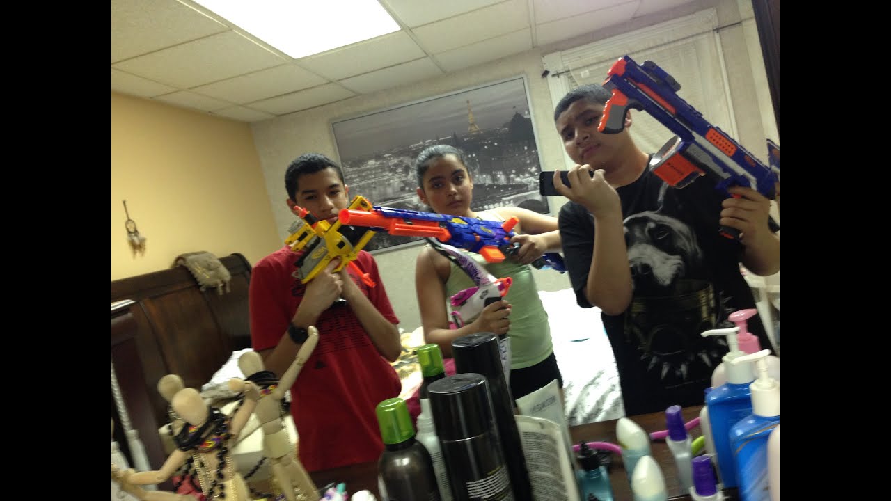 EPIC NERF GUN PRANK!!! - YouTube