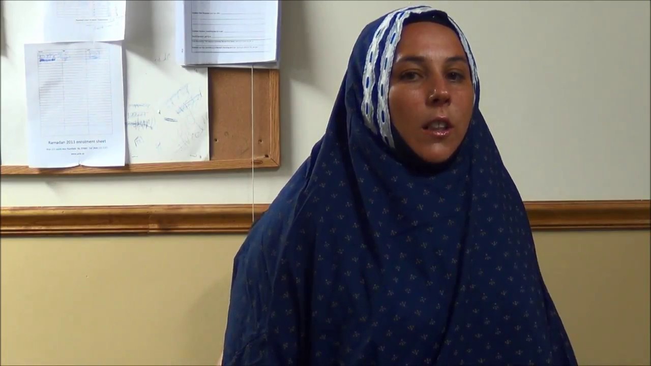 Serbian Woman Converts to Islam in Serbia - YouTube