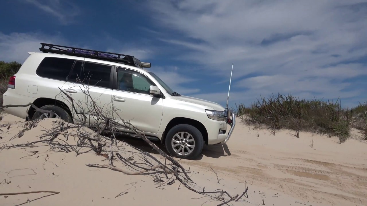 Wilbinga 4WDing driving on the beach and dunes - YouTube
