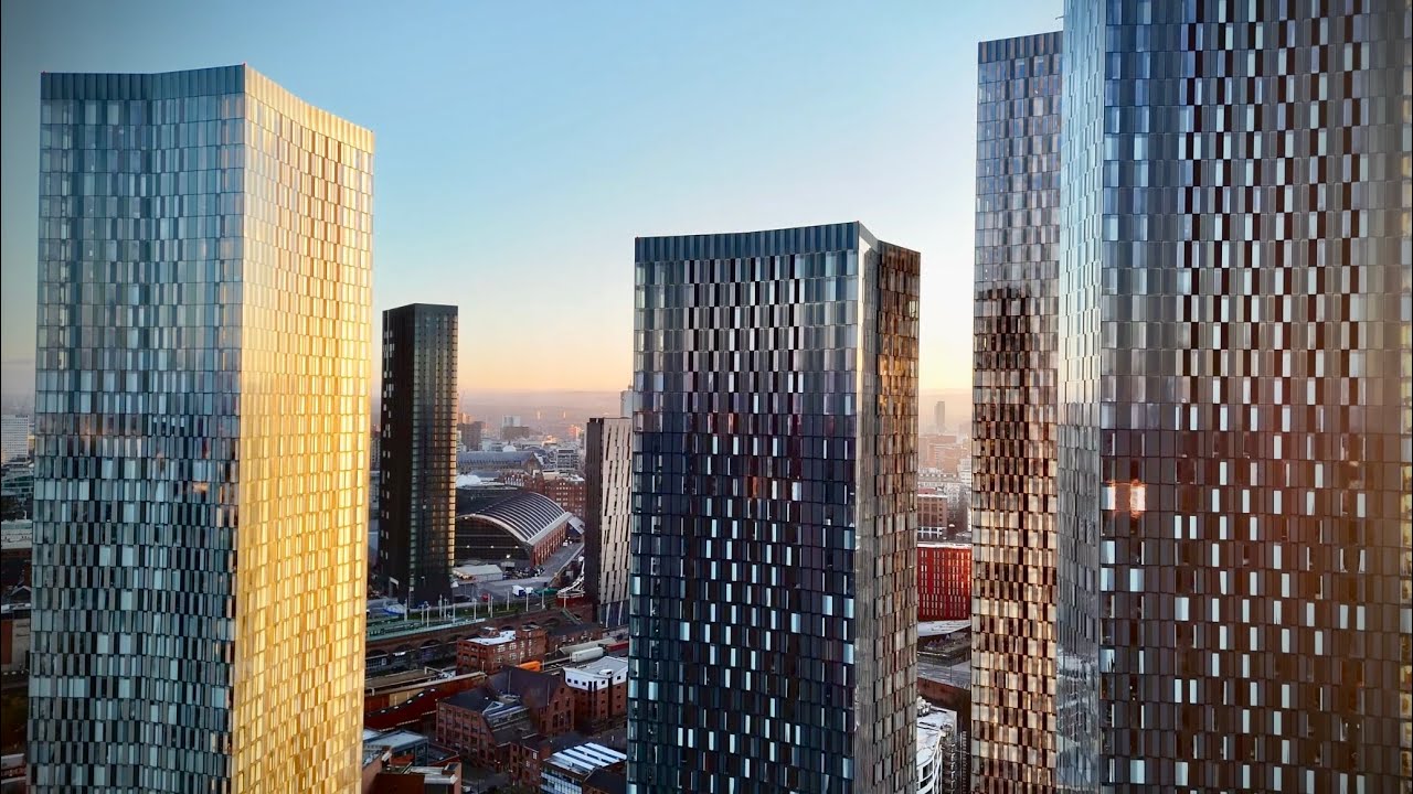 Sunrise Drone Views of Manchester - 4K - YouTube