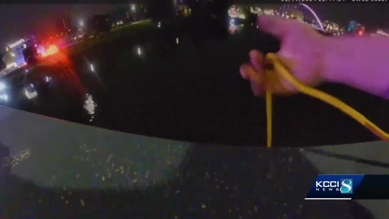 Footage of water rescue released - YouTube