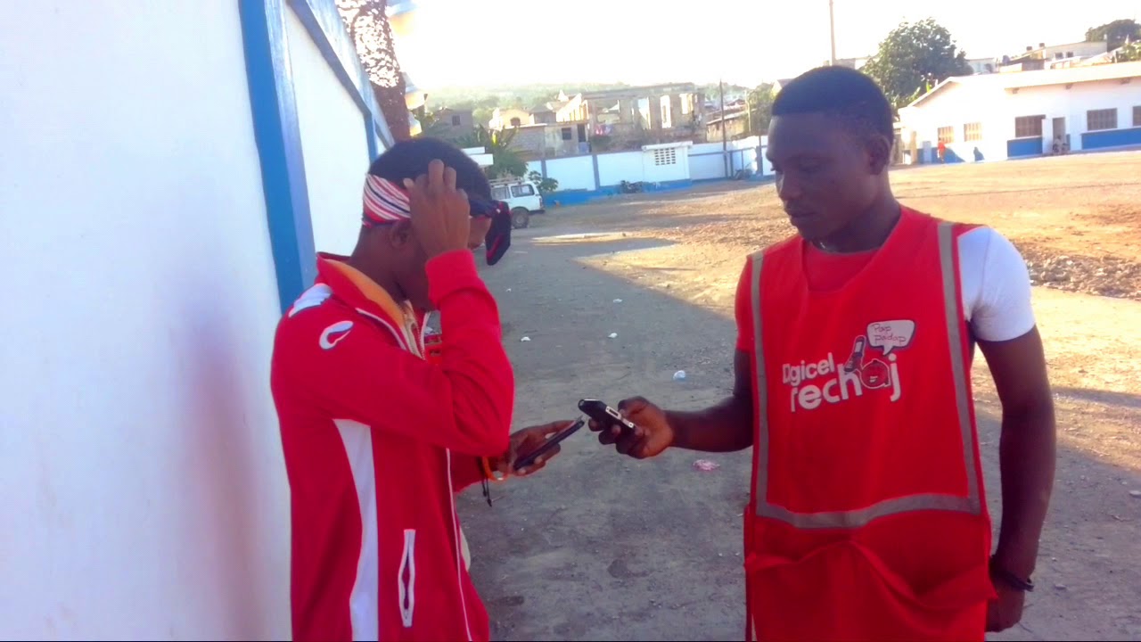 Gad sa yon machann pap padap fè yon nèg - YouTube