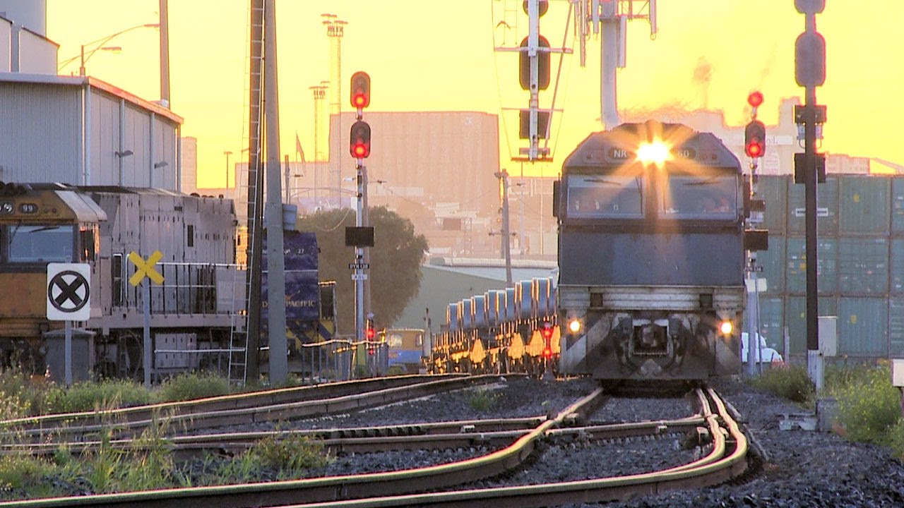 Pacific National Steel Train In Melbourne - PoathTV Australian Railways ...
