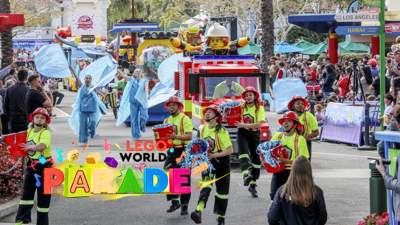 Epic New Parade! LEGOLAND California's LEGO World - YouTube