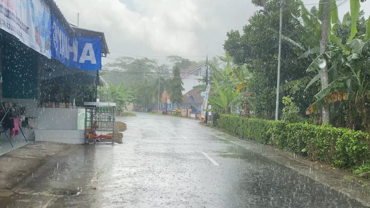 Super Heavy Rain That Makes My Mind Feel Calm and Peaceful | Rain In A ...
