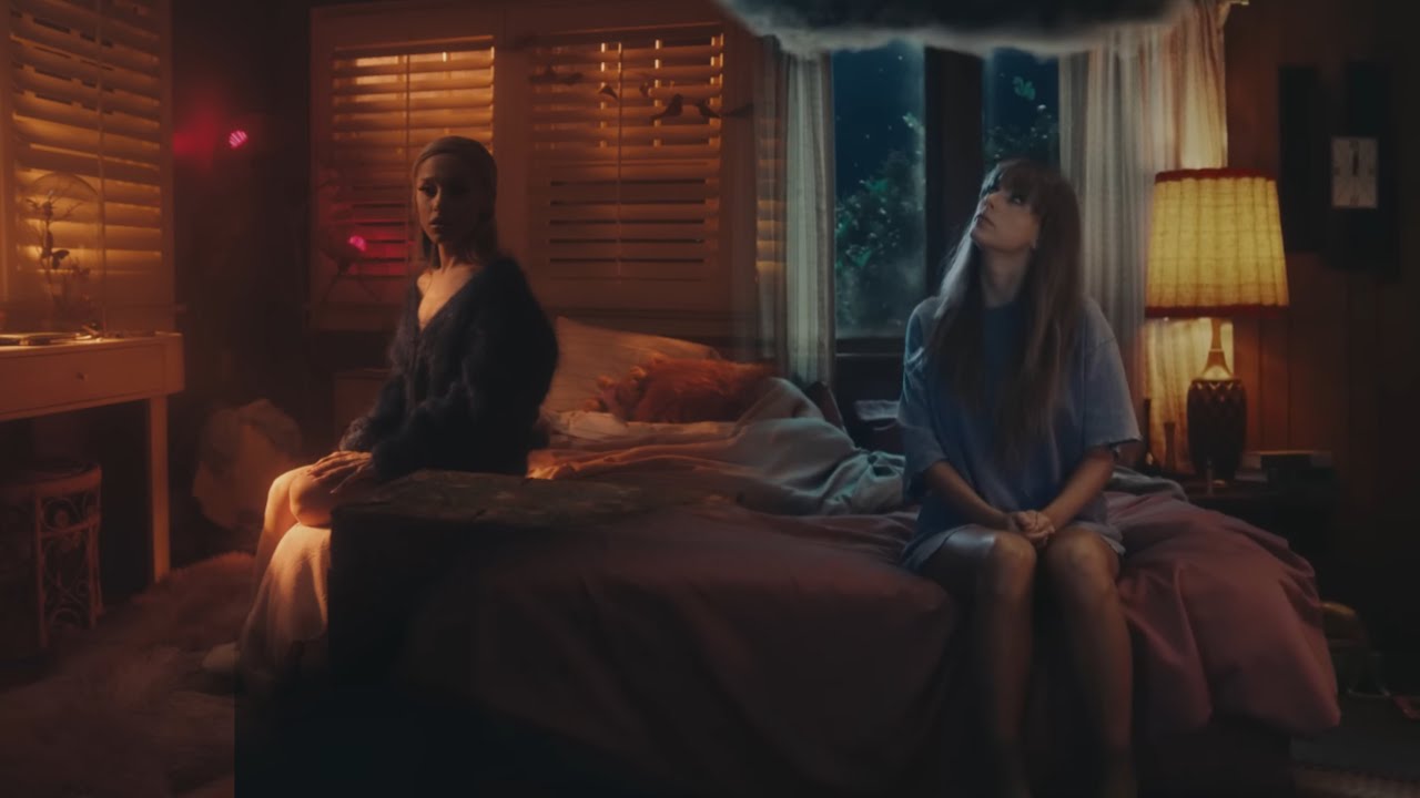 ariana grande & taylor swift - midnight sunshine (mashup) - YouTube