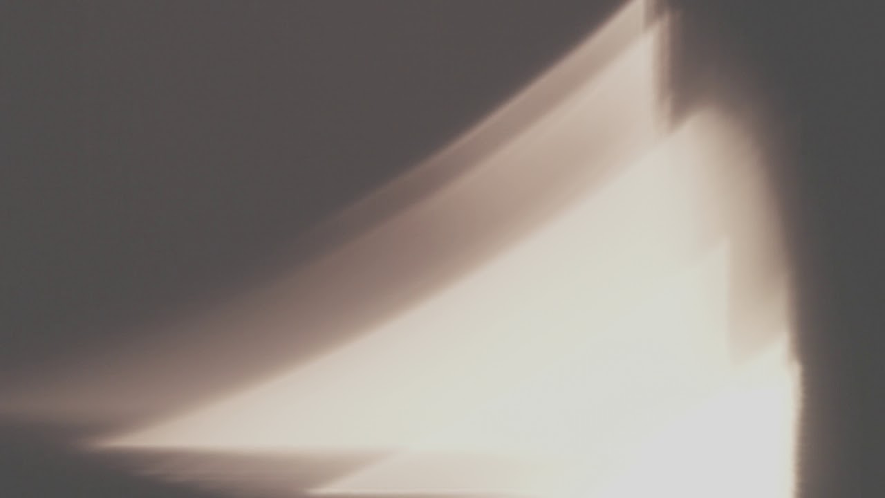 psychic triangle light 2 - YouTube