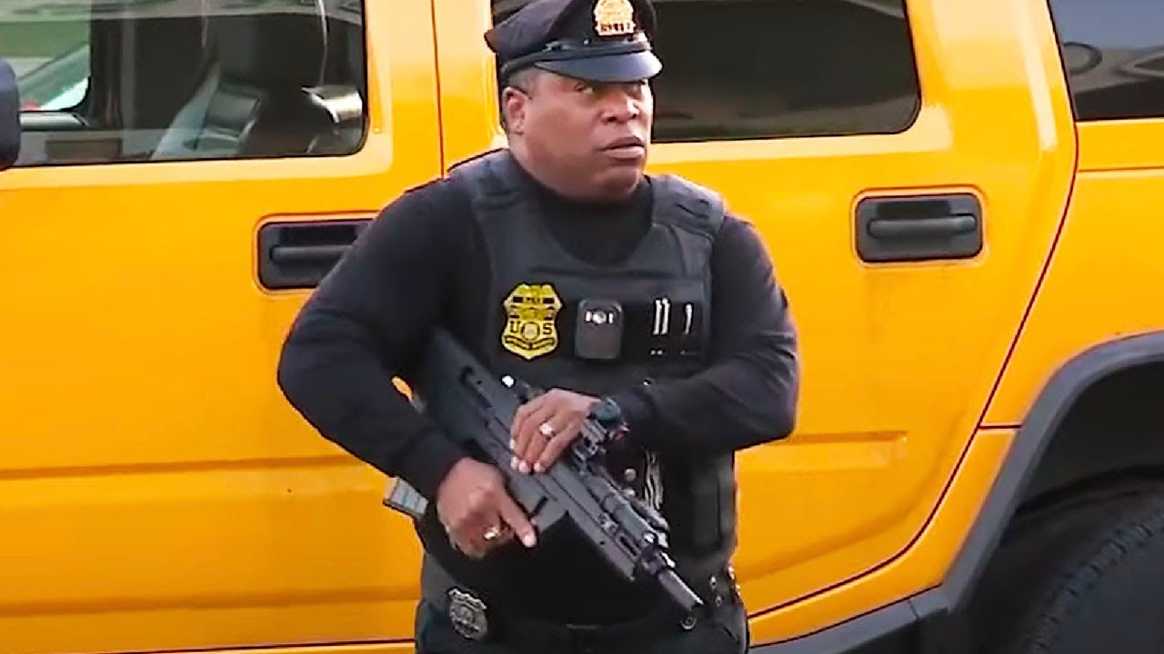 Why Philly Gas Station Guards Are Armed To The Teeth - YouTube
