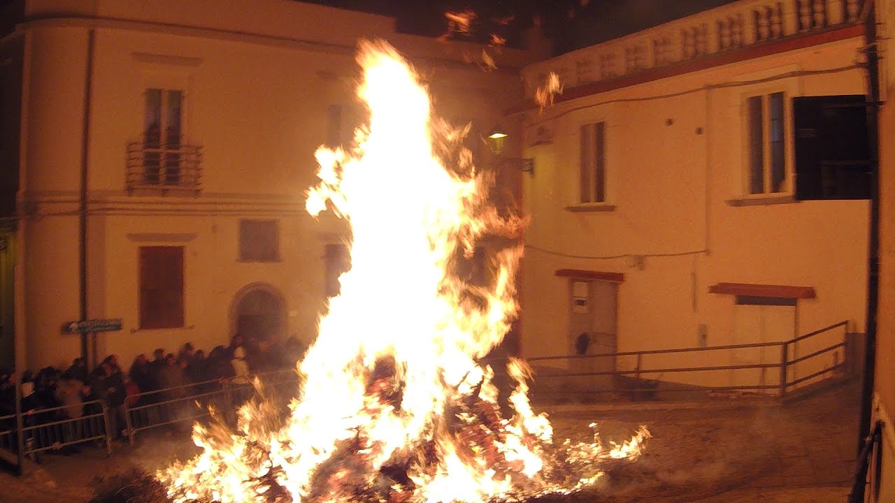 SACRO FUOCO IN ONORE SANT'ANTONIO ABATE ROTONDELLA 2017 01 16 demo ...