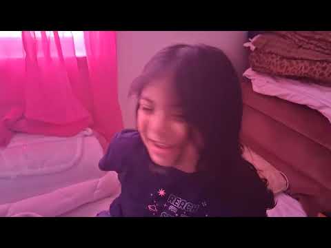 Charlie and her soul. (Short film las locas)