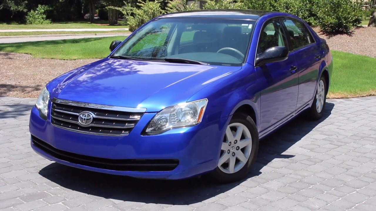 Toyota Avalon 2004 Blue