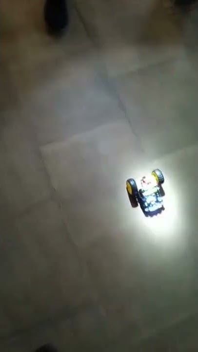Light Following Robot - YouTube