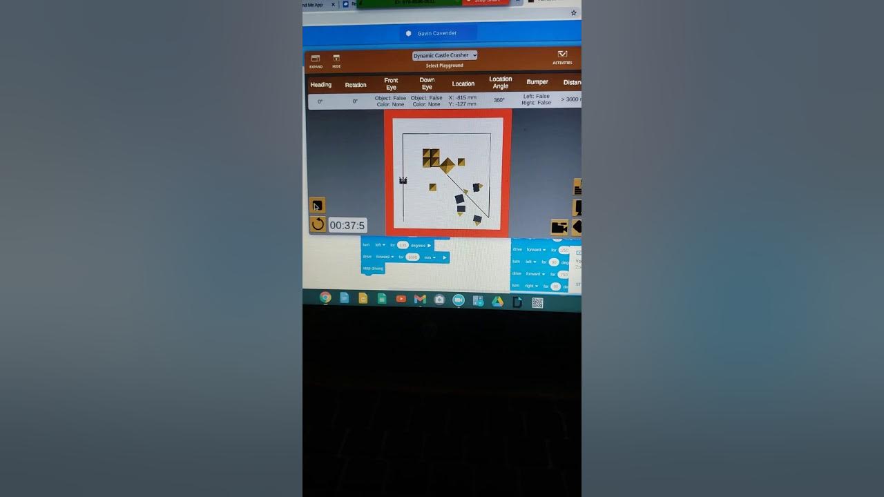 VEXcode VR dynamic castle crasher video - YouTube