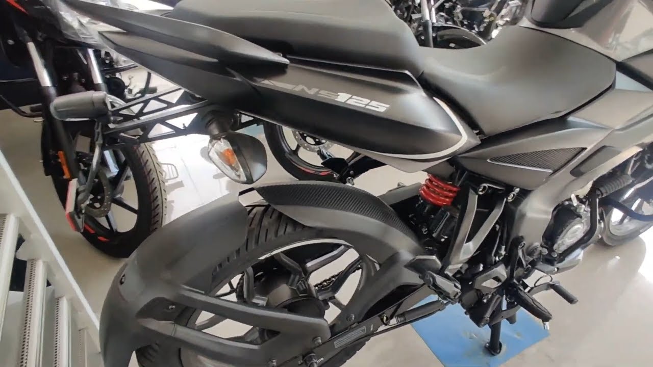 2022 Latest Bajaj Pulsar NS 125 Absolute Review with onroad Price ...