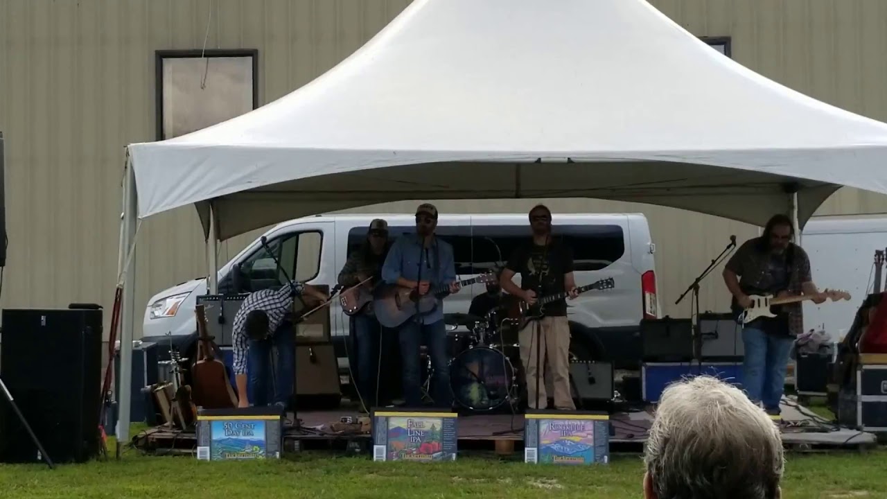 The Mallett Brothers Band Vive L' Acadie - YouTube