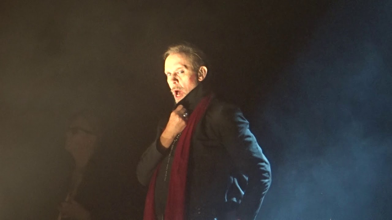 Peter Murphy Bauhaus 40th Anniversary "Bela Lugosi's Dead" @ Brixton ...
