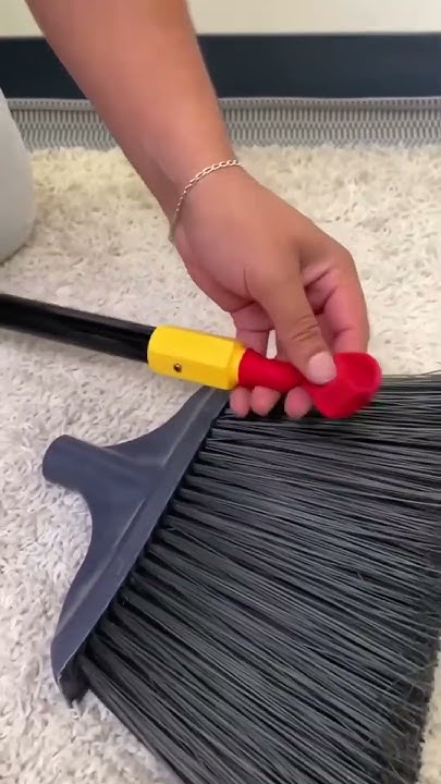 How to Fix a Loose Broom Head with Just a Balloon – Brilliant DIY Trick ...