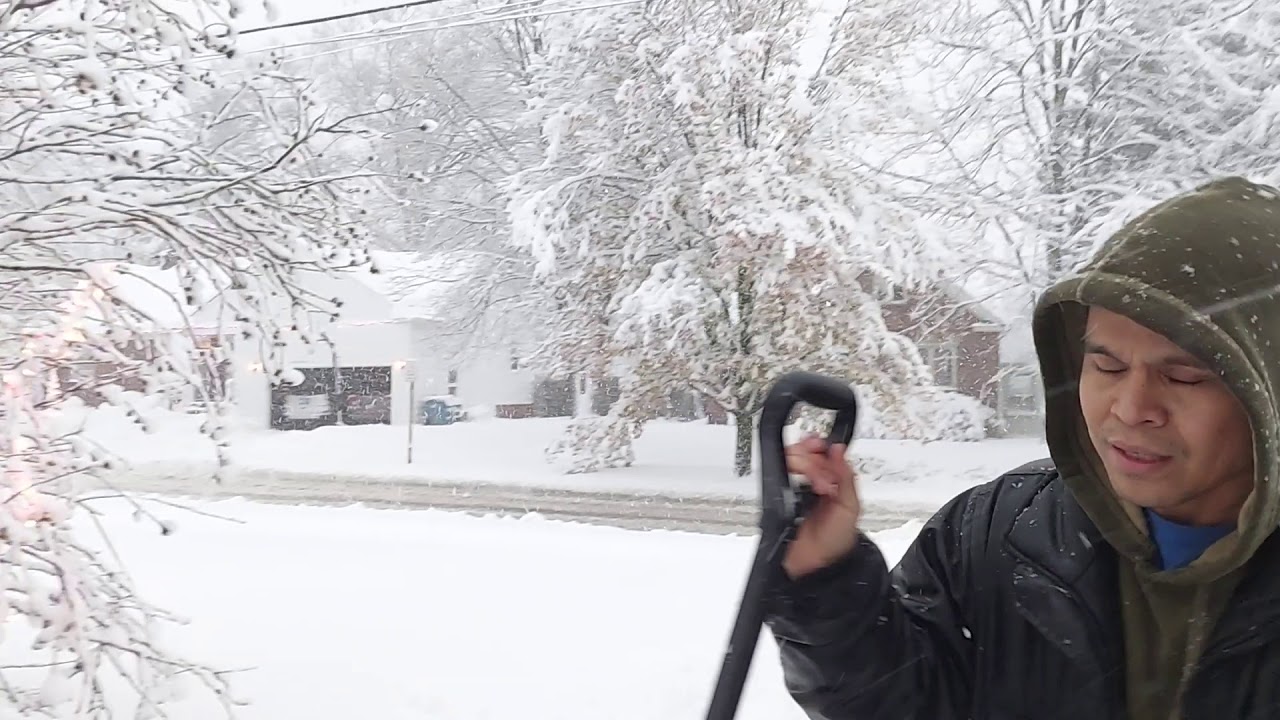 Snow storm at Cleveland. Dec 1,2020 - YouTube