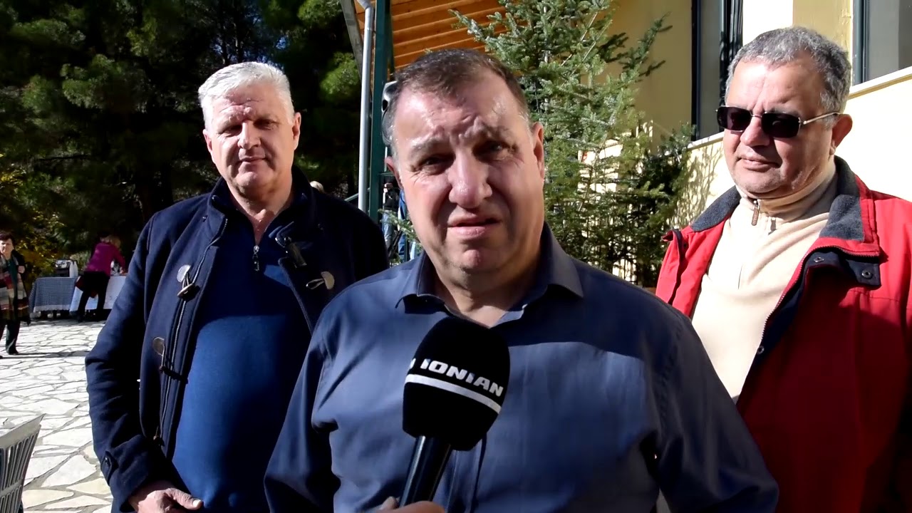 Κέφι, χορός και πλούσια εδέσματα στην αγαλαίικη γιορτή - γουρουνοχαρά ...
