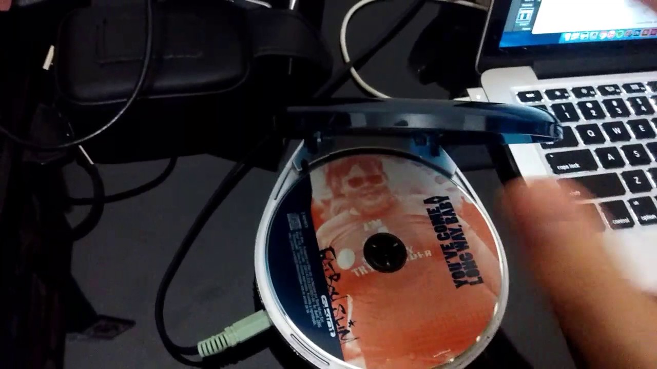 Discman Jogproof Philips - YouTube