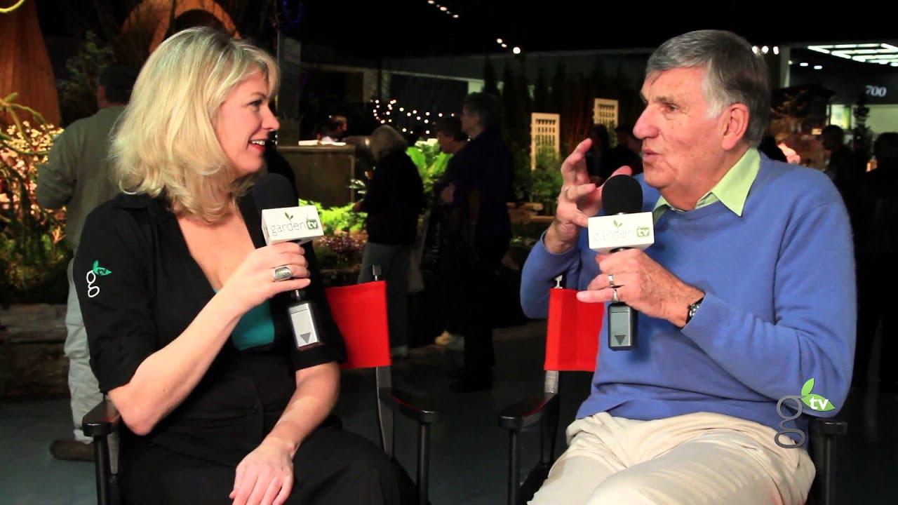 Graham Kerr - YouTube