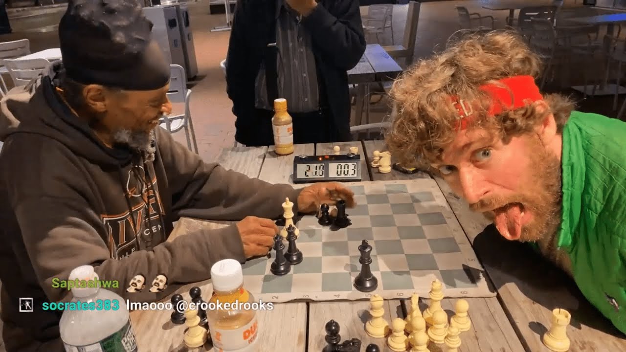 Spectacular Street Chess Time Scramble - YouTube