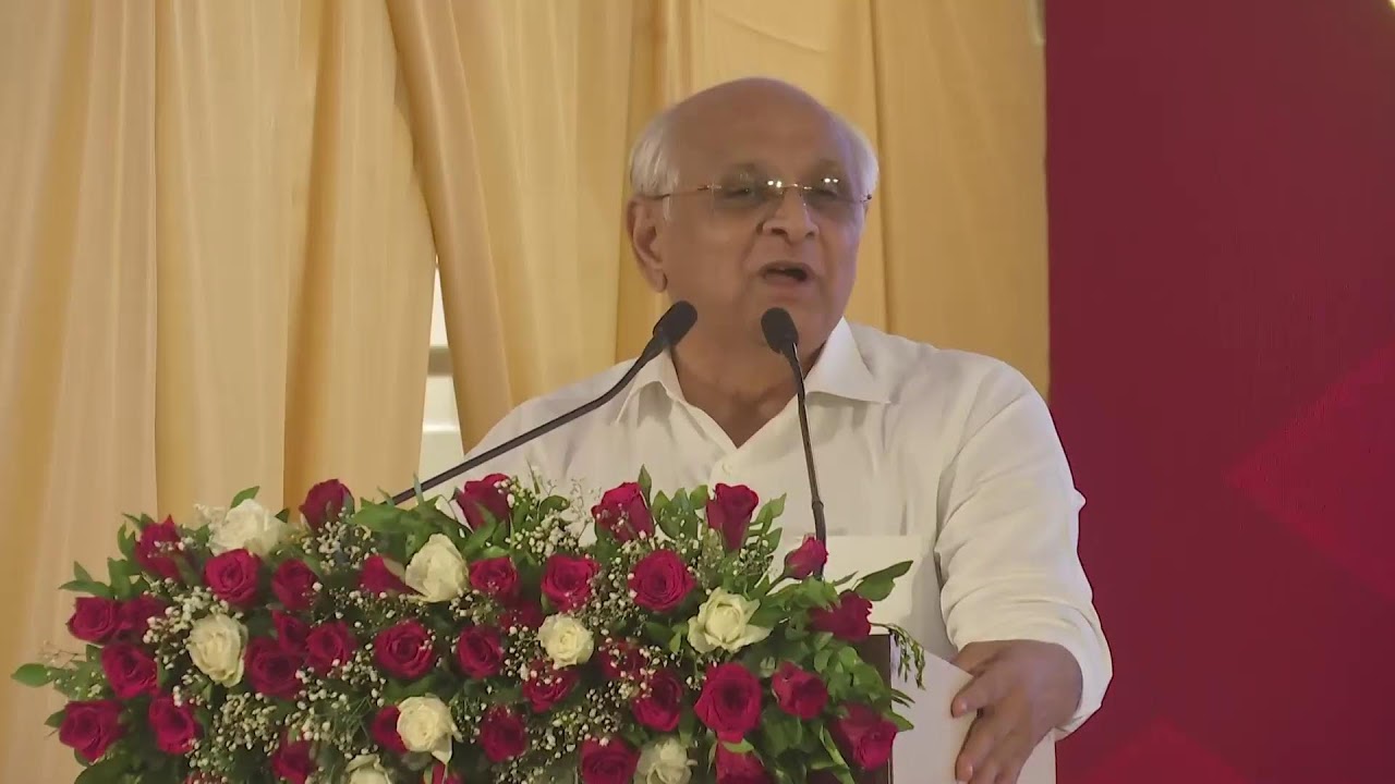 CM attends The Real Heroes program organized by Shree Sava Foundation ...