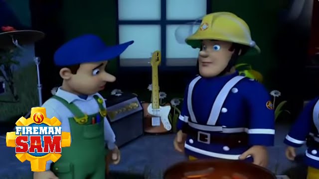Fireman Sam Official: The Flaming Garden Party - YouTube
