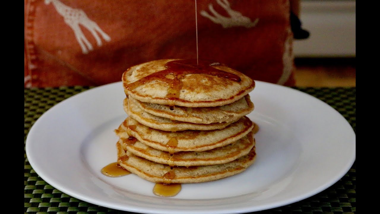 Cách Làm Bánh Pancakes Vị Táo Cả Nhà Đều Thích - YouTube