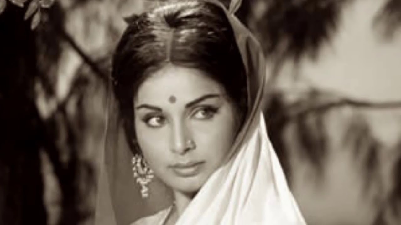 Happy Birthday Rakhee ji... (August 15, 1947) - YouTube