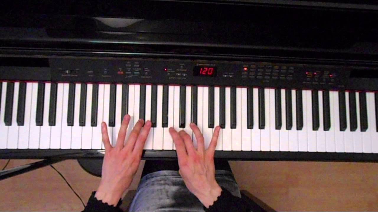 Online Piano Scales: A Minor Melodic Contrary Motion - YouTube