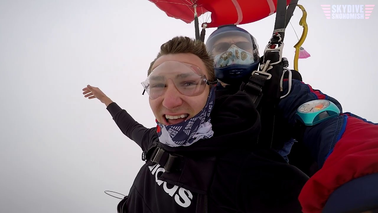 Timothy Budnik's Tandem skydive! - YouTube