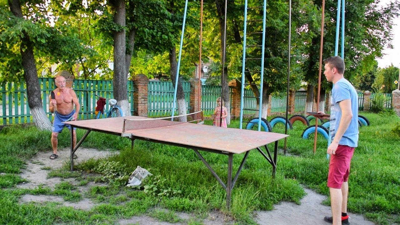 НАСТОЛЬНЫЙ ТЕННИС - ИГРАЕМ НА УЛИЦЕ !!! / Table tennis - Playing ...