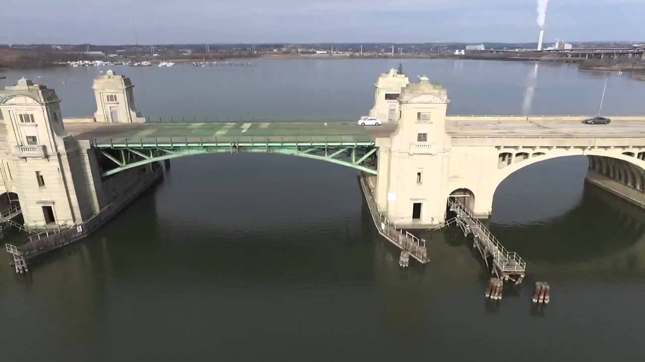 Live stream from Ferry Bar Park to Hanover St. Bridge, Baltimore. - YouTube